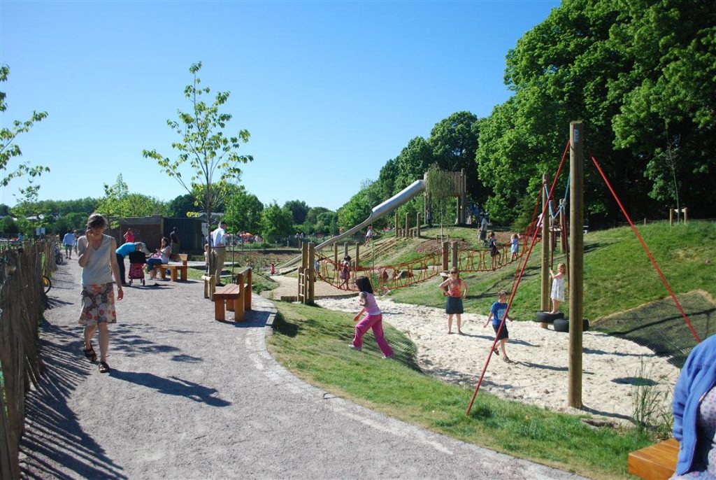 Dukes Meadows: Local people organise together to save their park ...